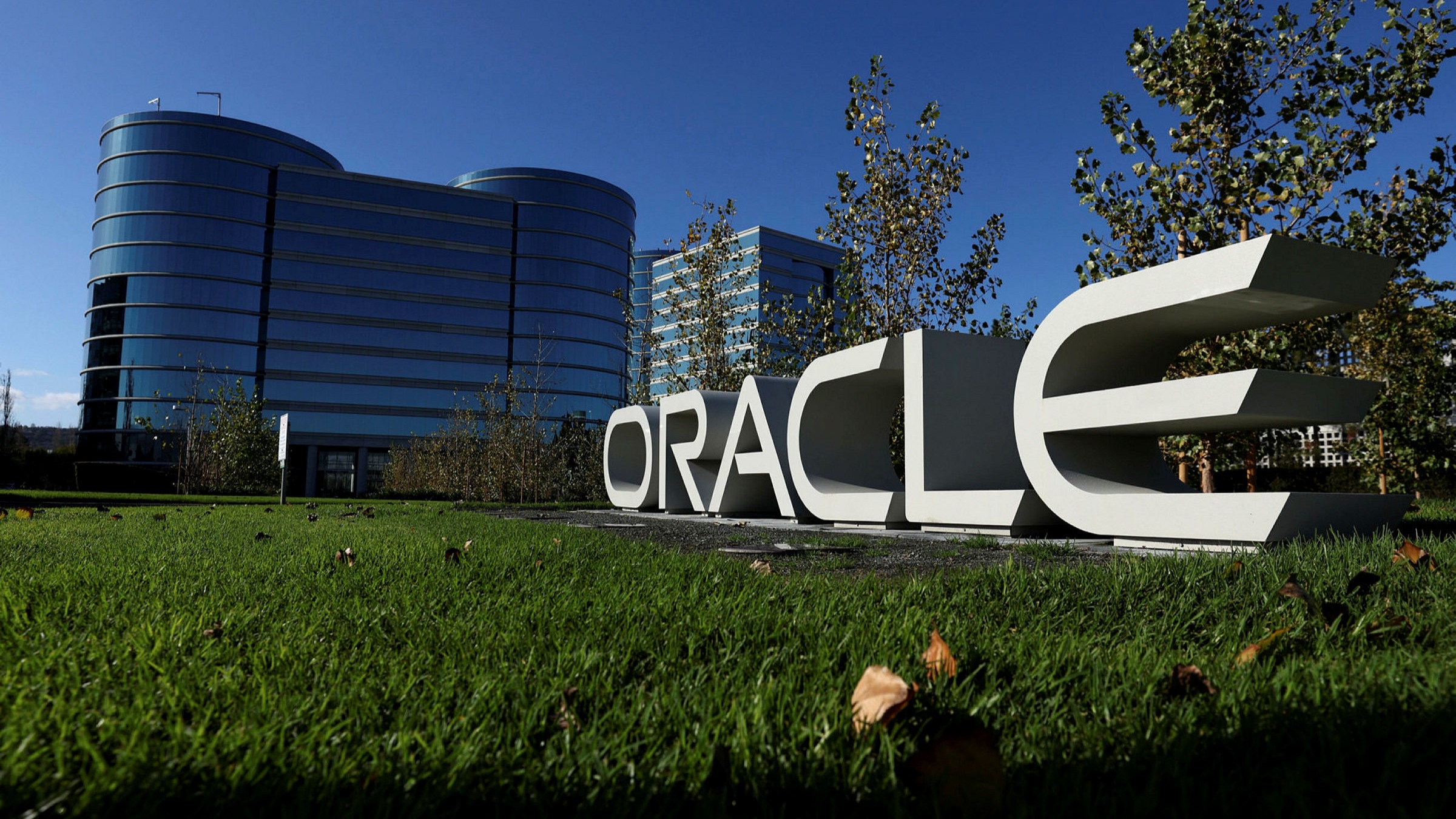 Oracle Corporation alcança receita trimestral de US$ 11,8 bilhões | iNewsBR